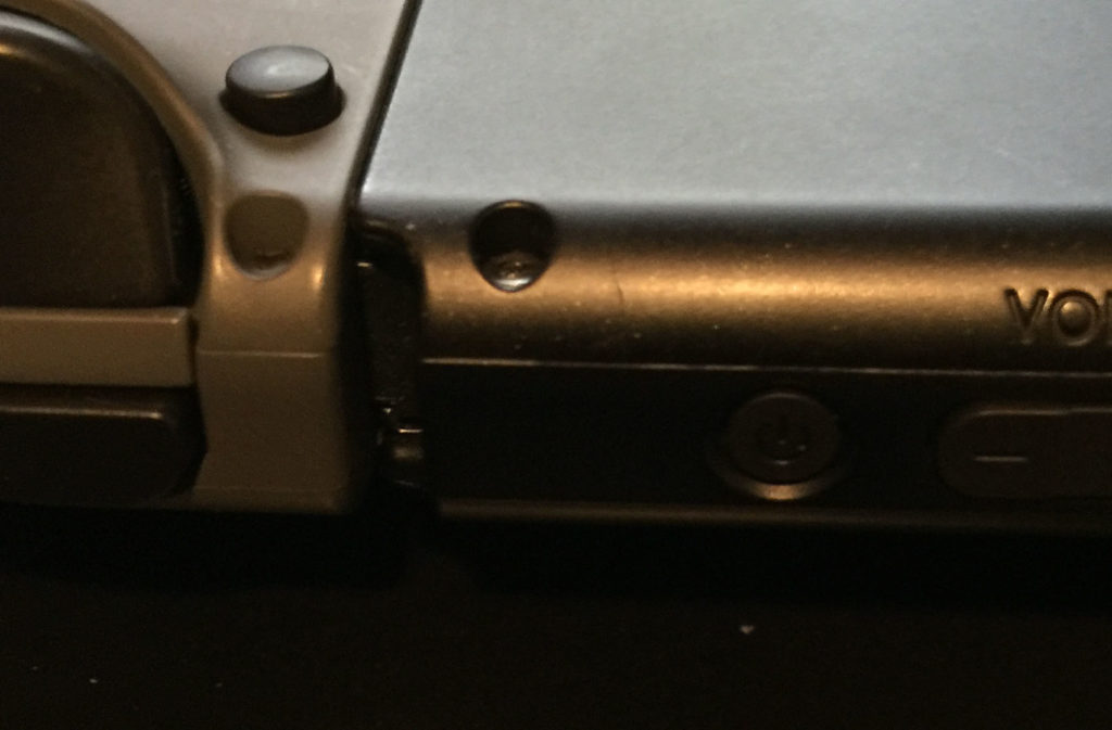 Nintendo Switch Owner Claims Screws Are Causing Enclosure Cracks - Gameranx